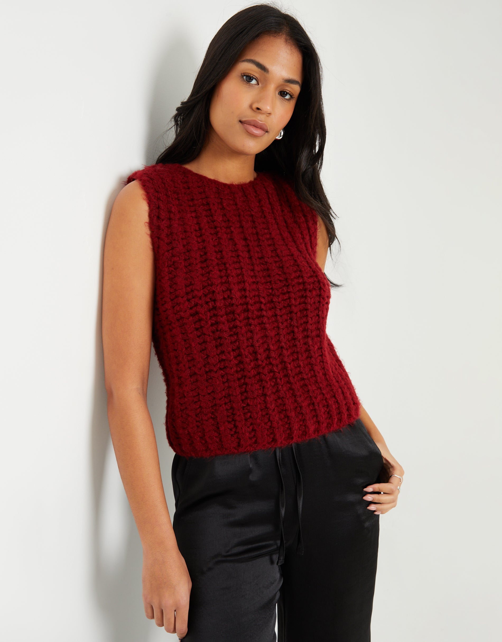 Threadbare Women's Burgundy Chunky Knitted Vest
