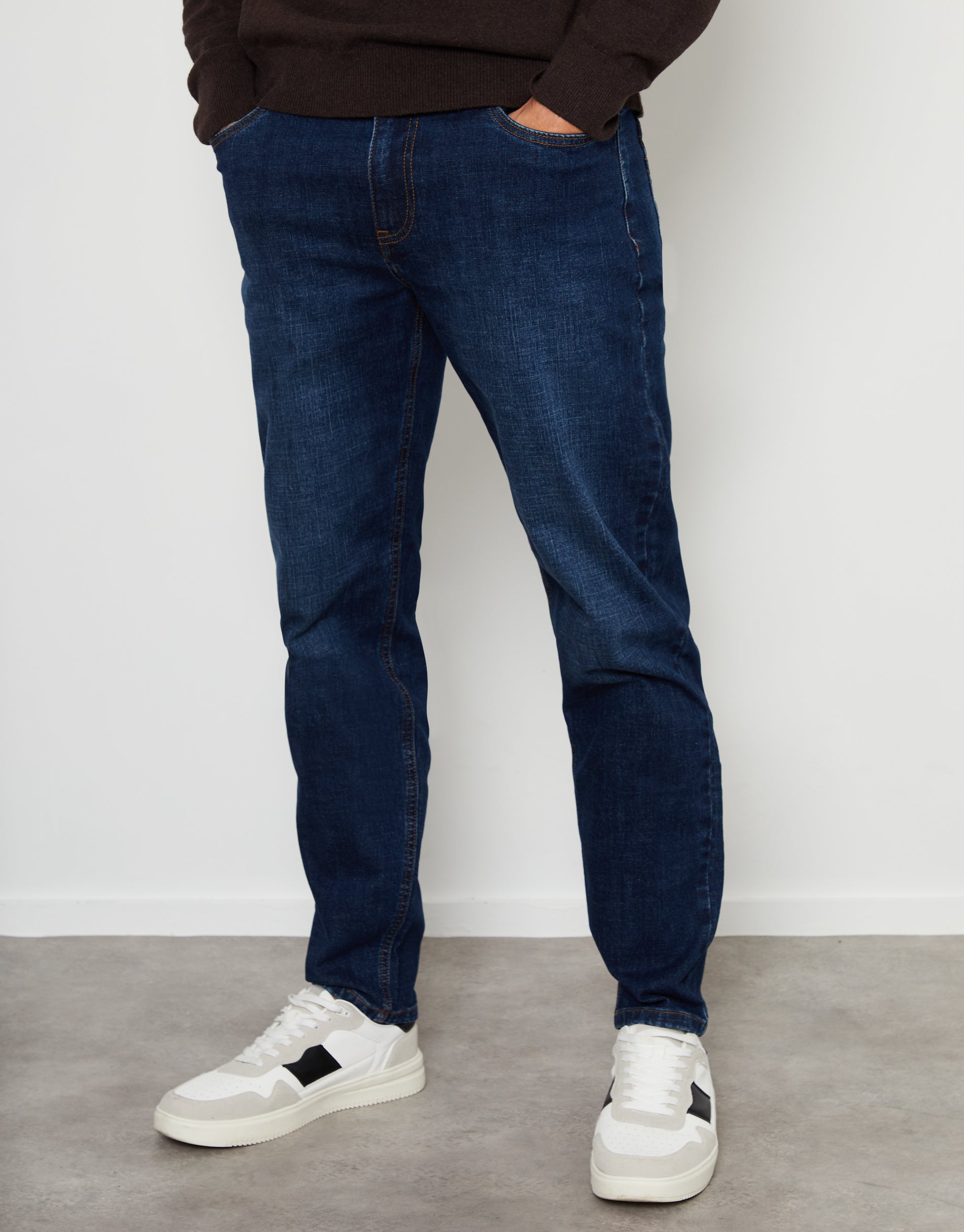 Threadbare Men's Dark Wash Stretch Heritage Tapered Jeans