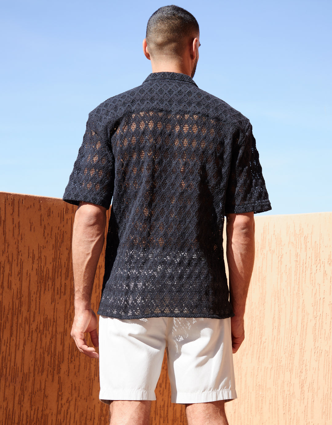 Threadbare Men's Black Open Weave Texture Revere Collar Short Sleeve Shirt