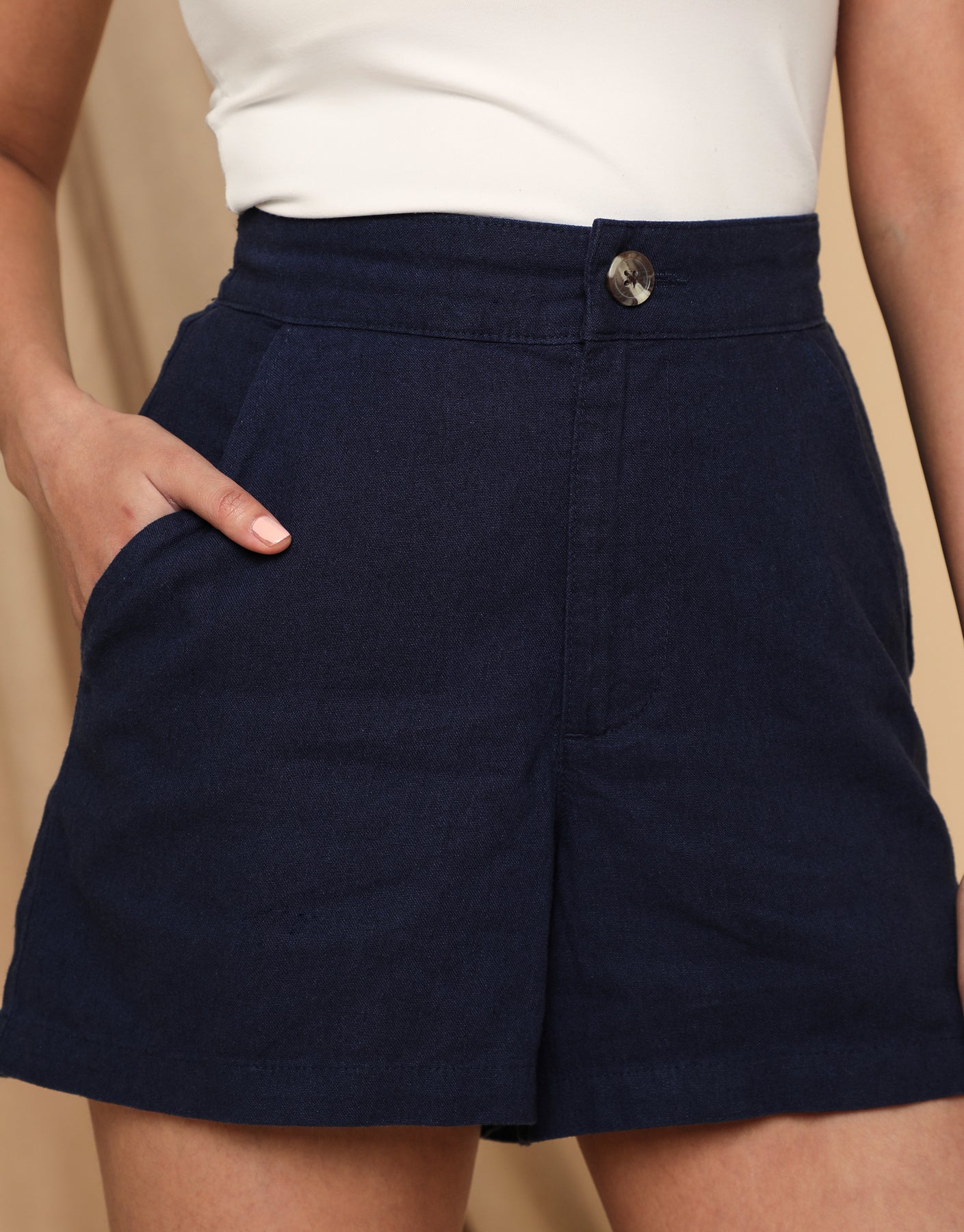 Threadbare Women's Navy Blue Linen Blend Pleated Button Up Shorts